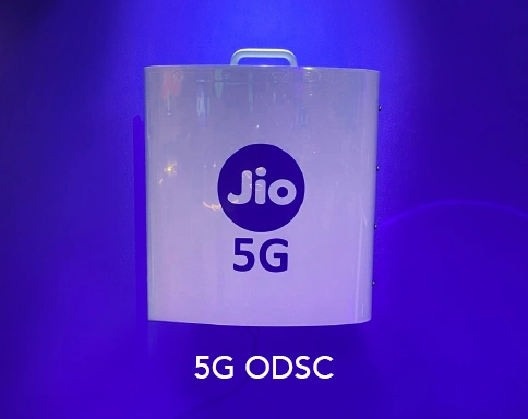 5G NR Outdoor Small Cell - Create 5G Hotspots | Jio 5G Solutions